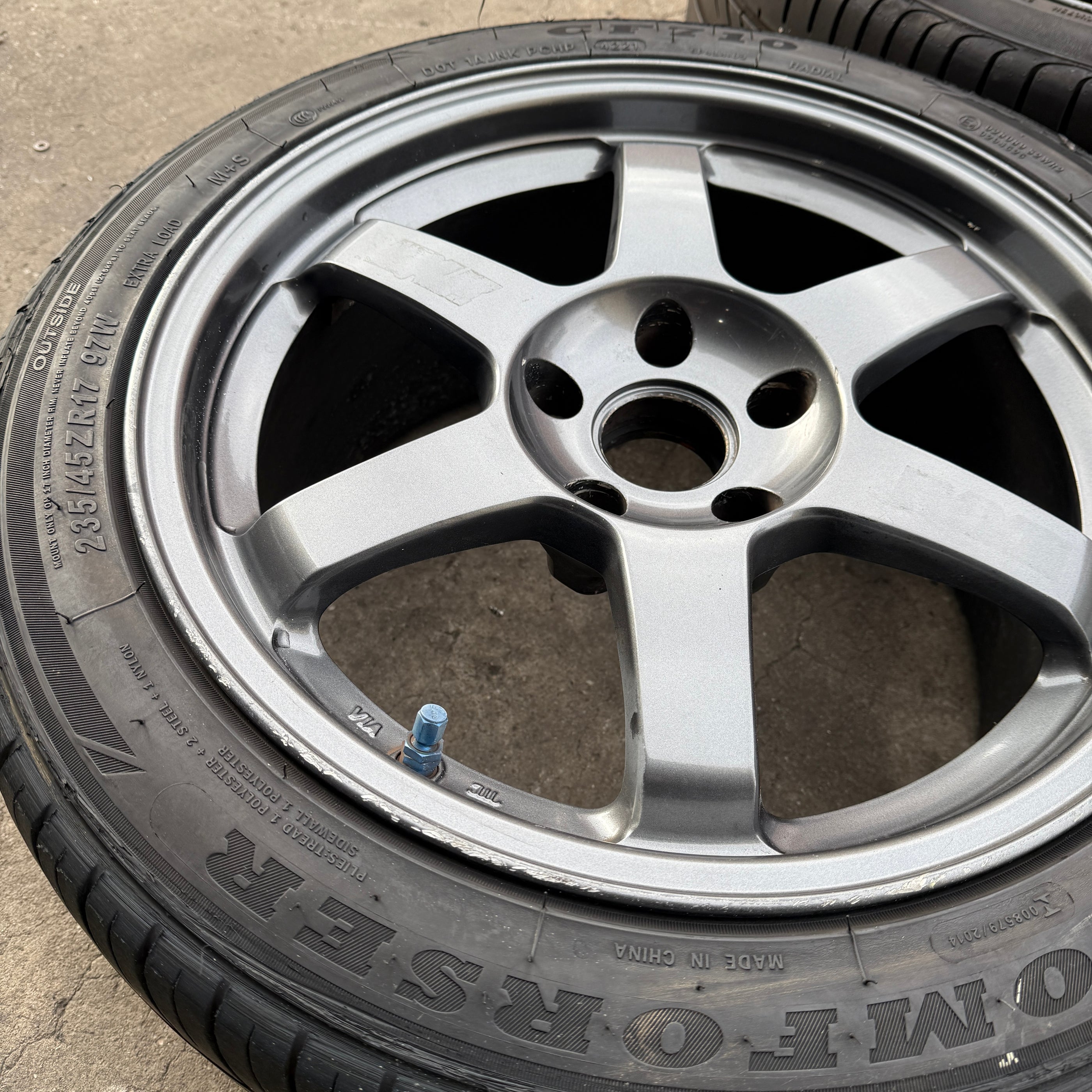 RAYS Volk Racing TE37 OG JDM Wheels 17x8.5+30 5x114.3 — Type R Performance